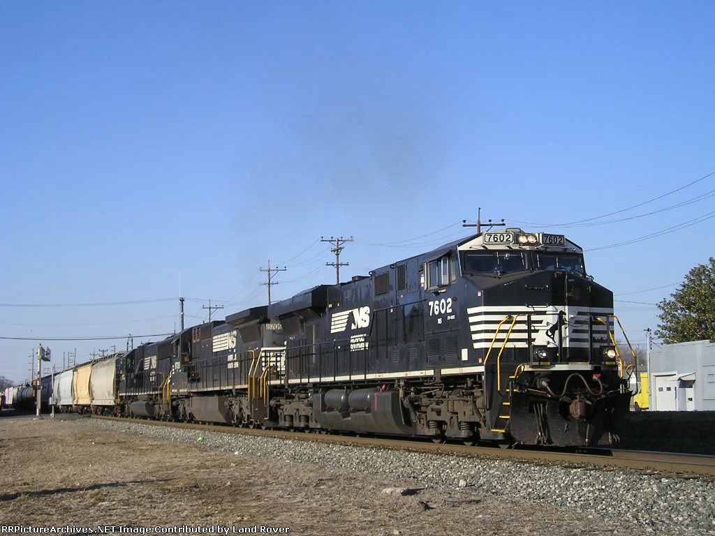 NS 7602 On NS 177 Eastbound